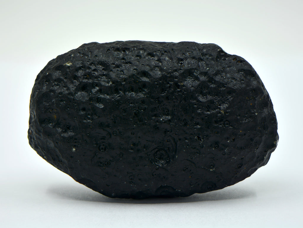 91.7g Indochinite Tektite from Vietnam – Top Meteorite